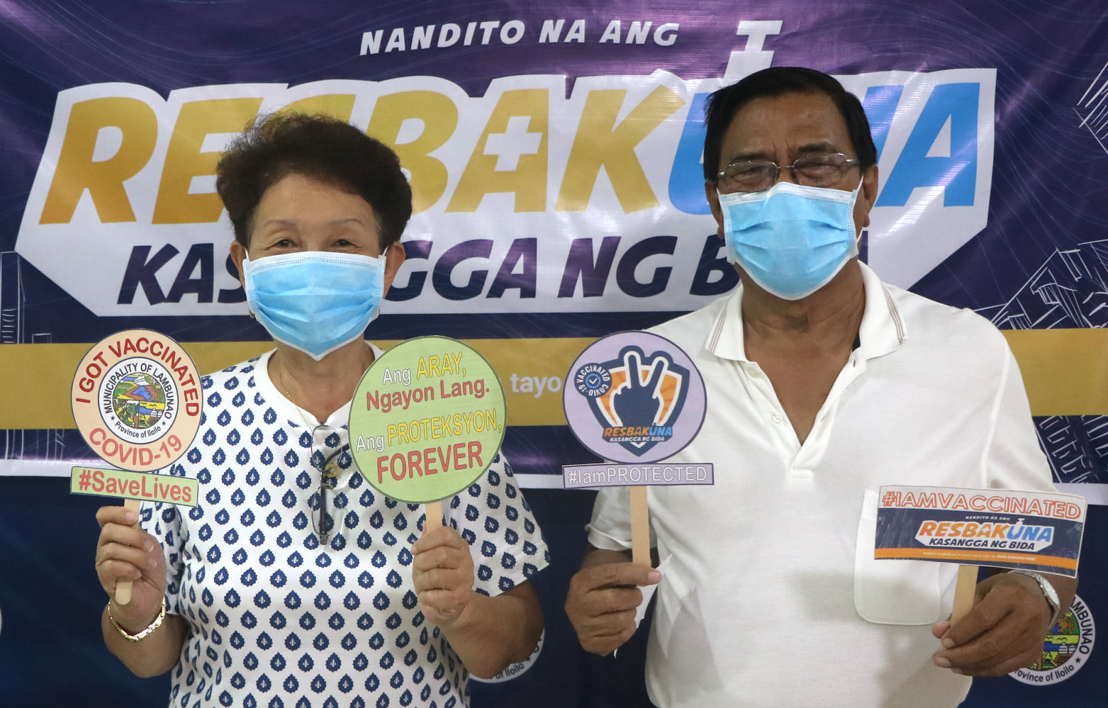 Lambunao town starts vaccination for senior citizens - Iloilo ...