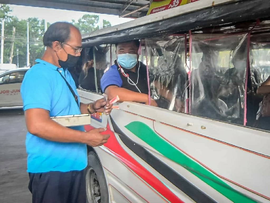 P15 minimum jeepney fare pushed - Iloilo Metropolitan Times