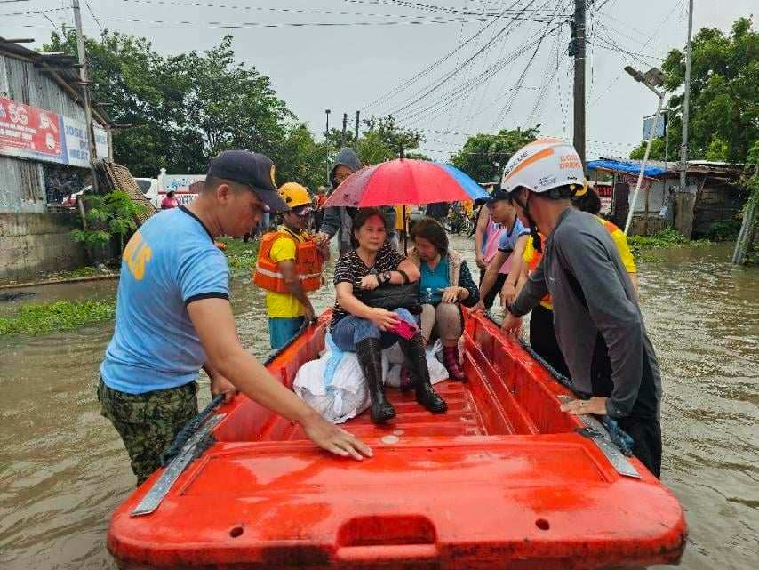 Over 3,000 families affected by floods in Iloilo City - Iloilo ...