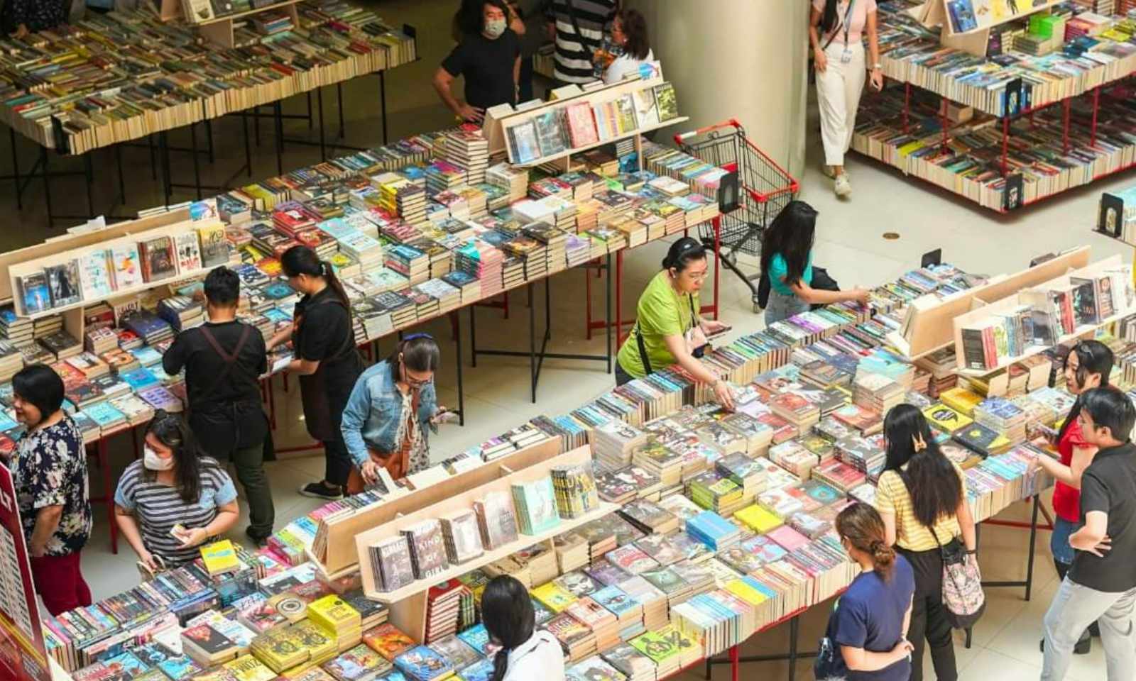 Iloilo City hosts ‘world’s biggest book sale’ event - Iloilo ...