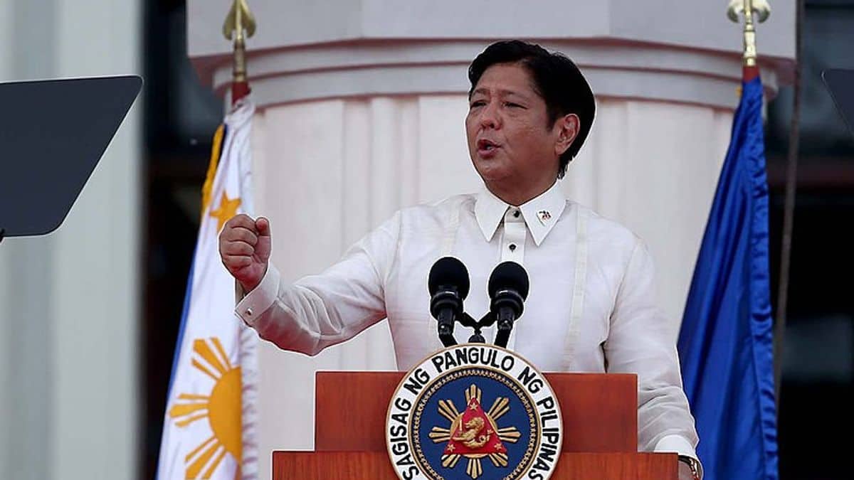 Marcos gets 61.8% satisfaction rating, highest in gov’t - Iloilo ...