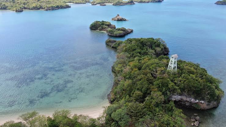 Guimaras’ Taklong and Tandog Group of Islands now a natural park ...
