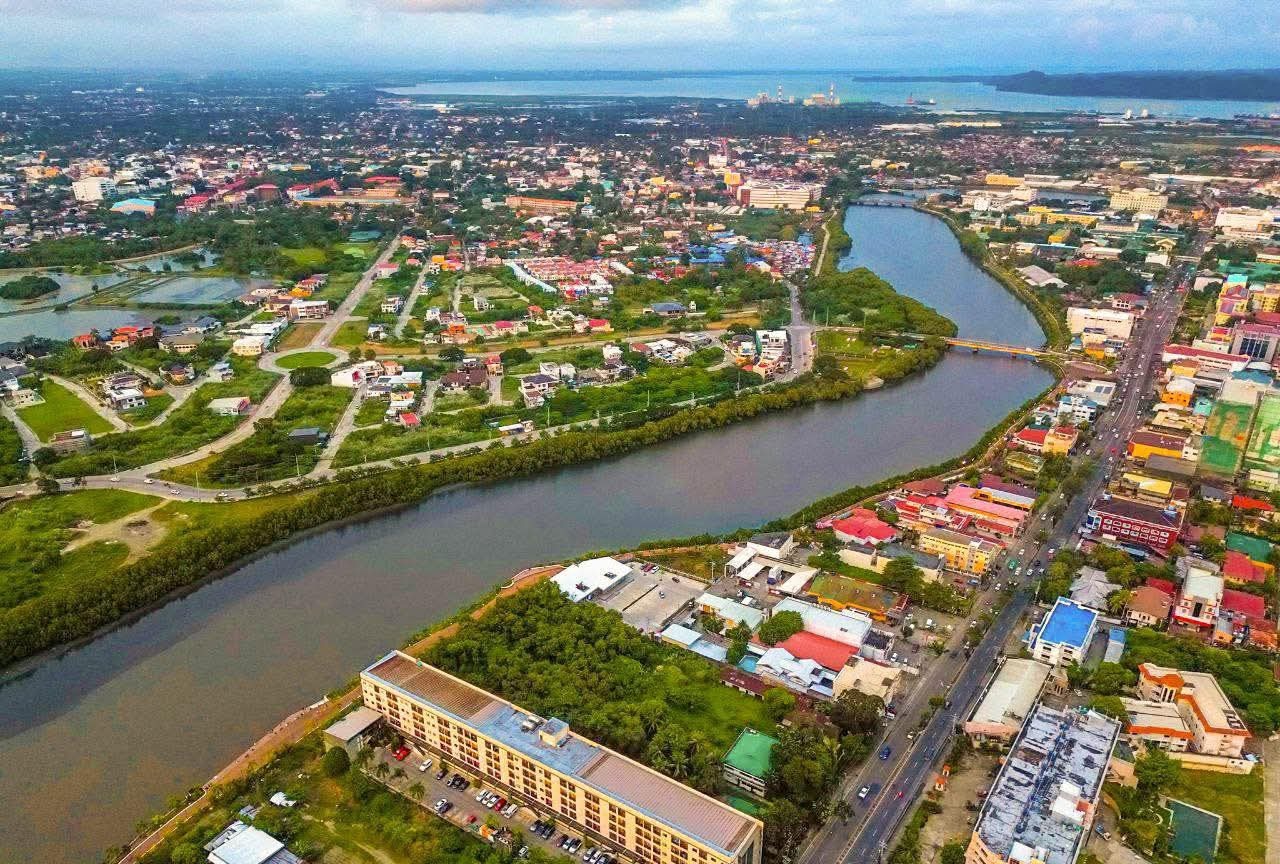 2 of top 15 flood control contractors have projects in Iloilo City ...