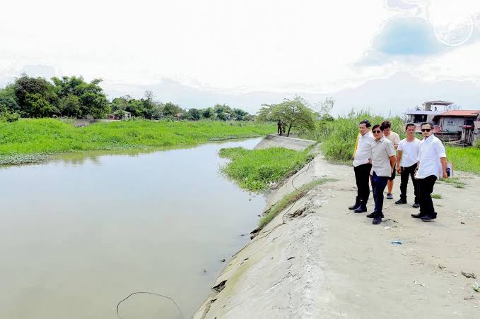 Iloilo mayors lead nationwide call for transparency in P350-B flood ...