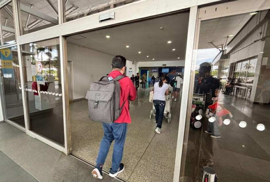 Iloilo airport removes initial screening, reopens staff gate - Iloilo ...