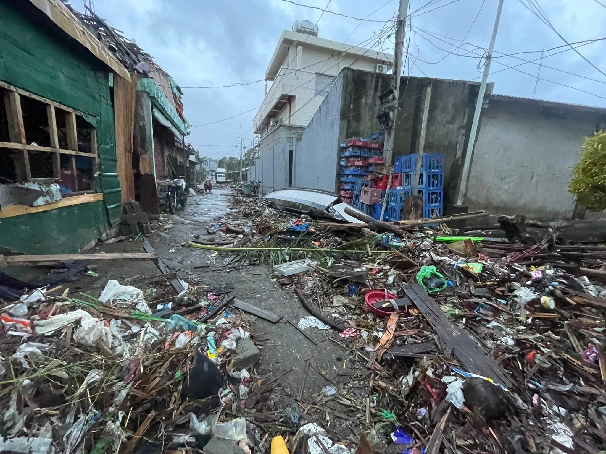 BBM orders 24/7 road clearing after Super Typhoon Uwan - Iloilo ...
