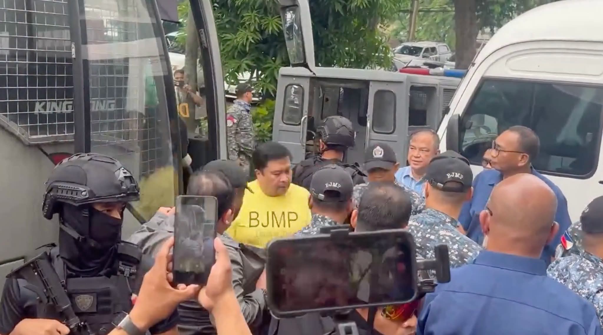 Jinggoy jailed in Payatas over plunder case - Iloilo Metropolitan Times